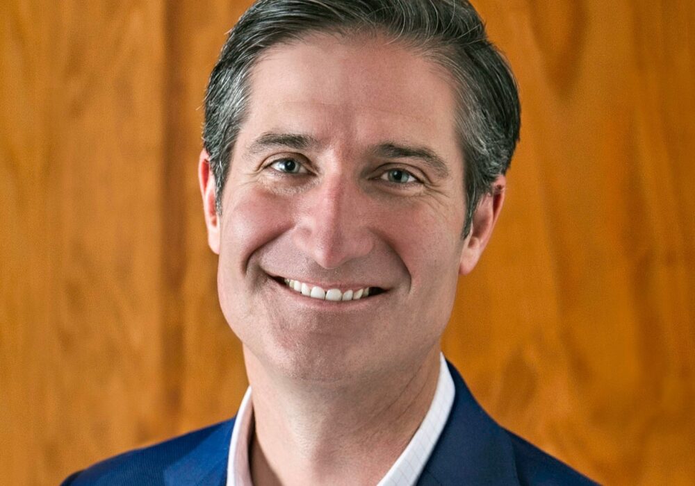 Starbucks taps Chipotle’s CEO Brian Niccol to replace ousted CEO Laxman ...